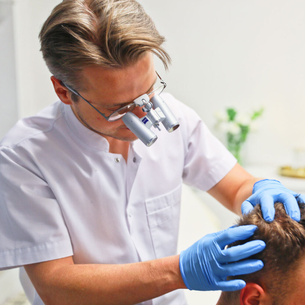 Strzelanie palcami - jak leczyć palec trzaskający?