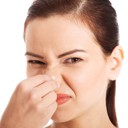 Garbaty nos - jakie są przyczyny i zabiegi na orli nos?